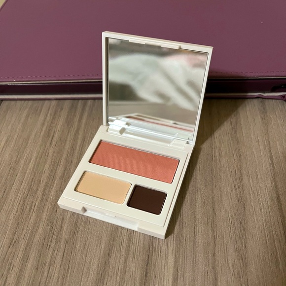 Clinique | Makeup | Clinique Colour Palette | Poshmark